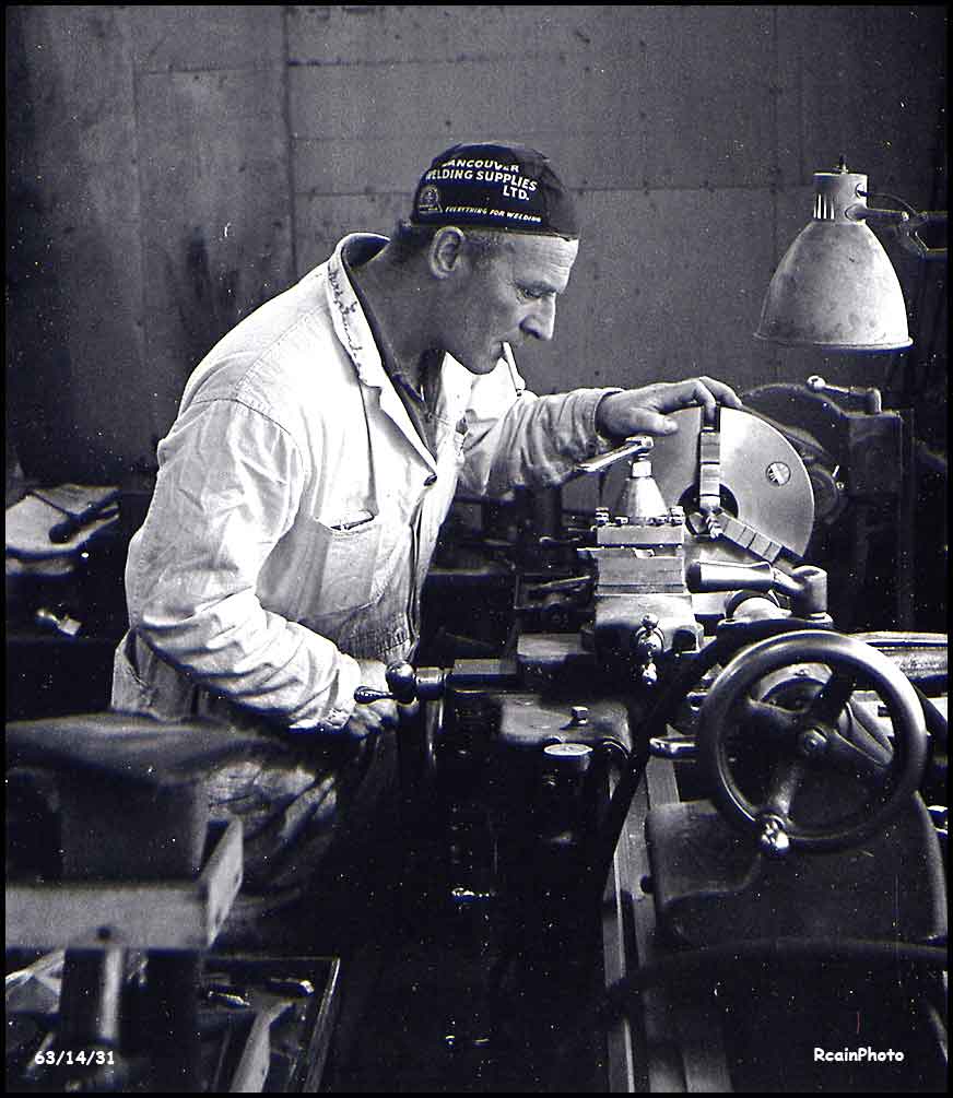 Foundry work | Photos from Hornby Island / Bob Cain